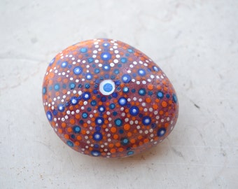 Dot painted rocks | Etsy