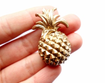 Pineapple pin | Etsy