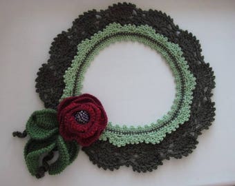 Lace Collar knitting pattern Raspberry Ripple design