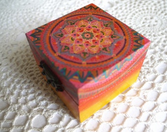 Items similar to jewlelry box, candy box, indian motif, mandala ...
