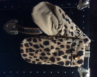 Items similar to Large Handmade Mittens on Etsy