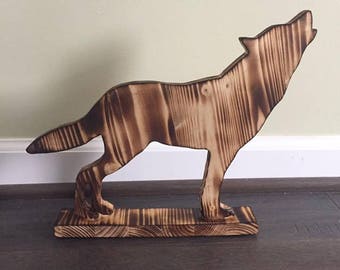 Wolf figurine | Etsy