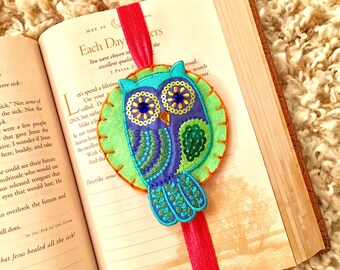 Hand sewn bookmarks by BeQi by GiveAWhoot on Etsy