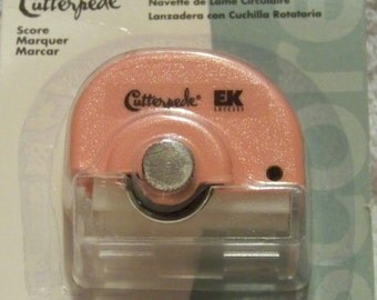 Kai Ultra Wheel Cutter 45mm rotary cutter