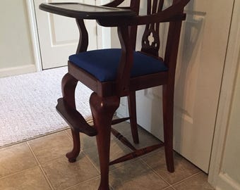 Queening stool | Etsy