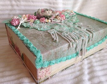 Decorative hat box | Etsy