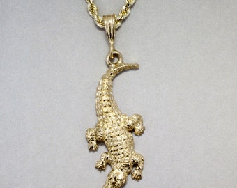 Gator necklace | Etsy