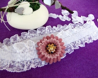 Wedding garter belt | Etsy