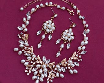 Pageant necklace | Etsy