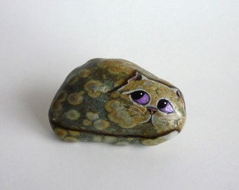 Owl Painted Rock by qvistdesign on Etsy