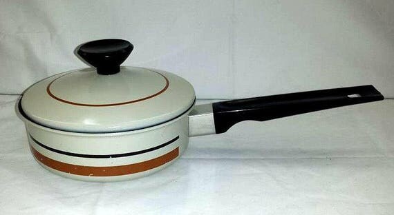 Vintage Regal Ware Sauce PotOne Quart Sauce