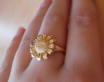 Sunflower ring | Etsy