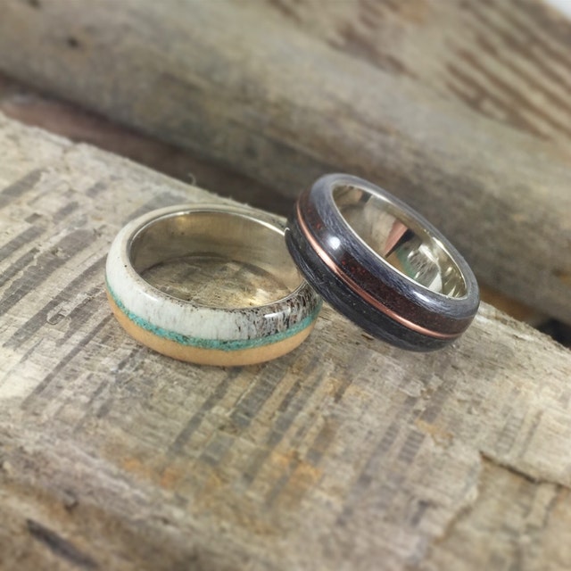 Bent wood rings and wooden jewellery handmade by ZebranoWoodCraft