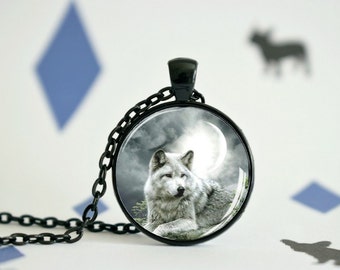 Wolf moon necklace | Etsy
