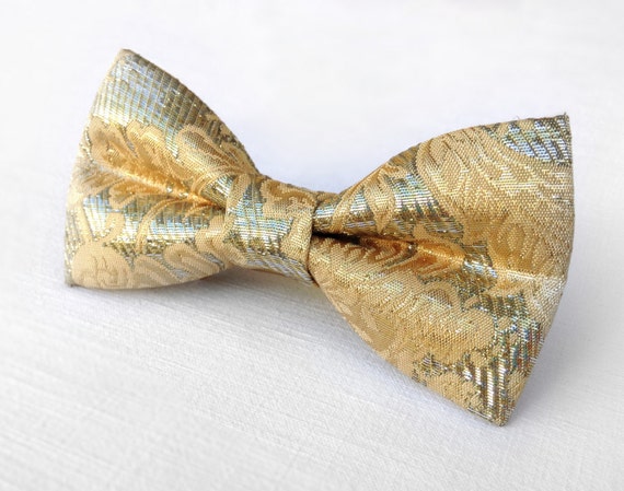Men's gold jacquard bow tie. Gold floral bow tie. Gold