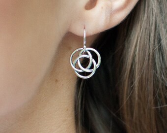 Celtic sister knot | Etsy