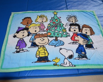 Peanuts blanket | Etsy