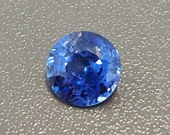 Vivid blue sapphire | Etsy