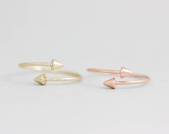 Double arrow ring | Etsy
