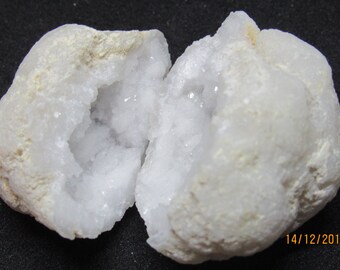 Cracked geode | Etsy