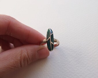 Green stone ring | Etsy