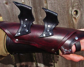 Leather gauntlets | Etsy