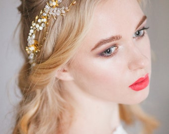 Items similar to Bridal hair vine, forehead band, brass flower crown ...