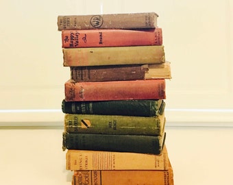 Vintage book stack | Etsy