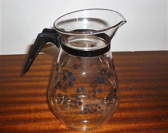 Pyrex glass pitcher | Etsy