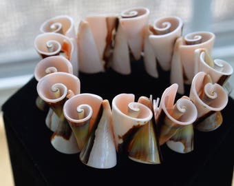 Pink Shell Bracelet