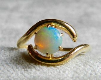 Gothic wedding rings | Etsy