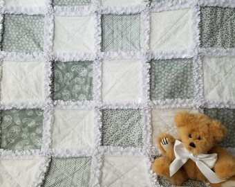 Minky rag quilt | Etsy