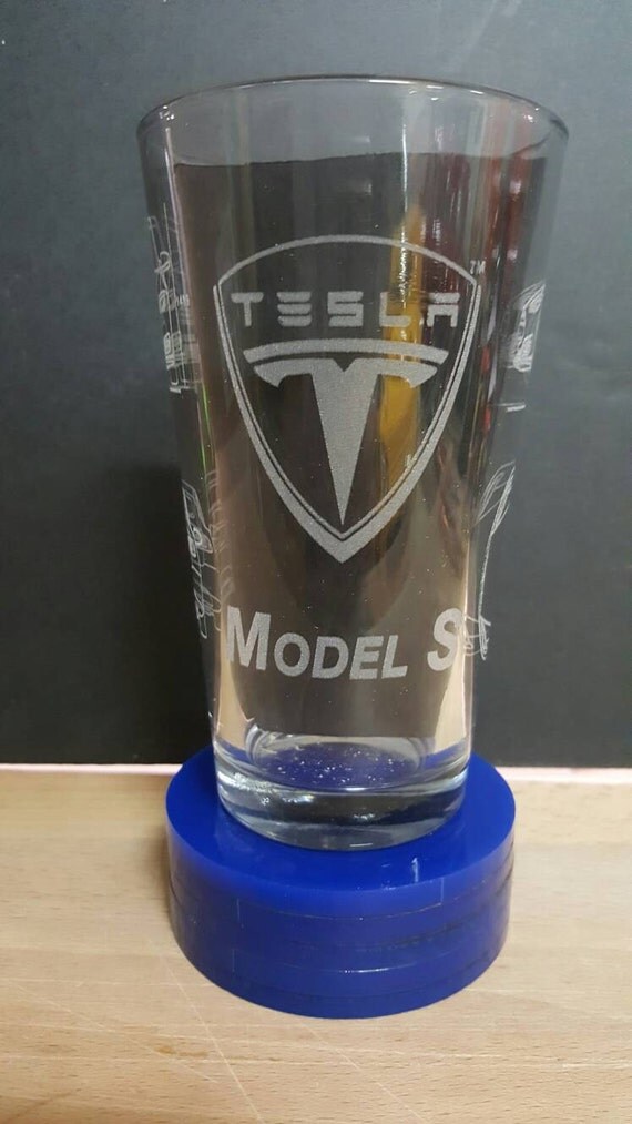 Tesla Model S with Tesla Logo Laser Etched Pint Glass