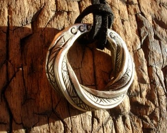 Triangle ring | Etsy