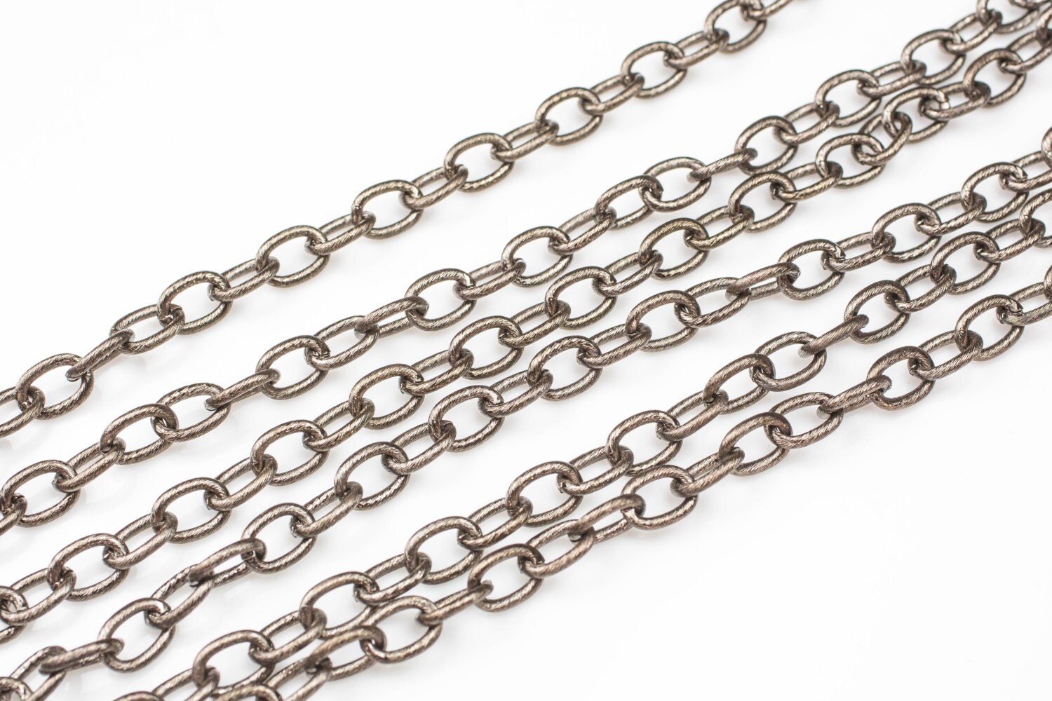 CHAIN by the ROLL Texturized Oval Round Steel Chain. Nice