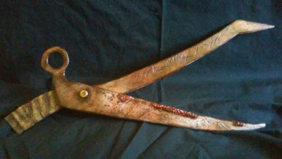 Outlast Bone Shears Cosplay Weapon Prop Accessory