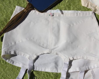 Retro garter belt | Etsy