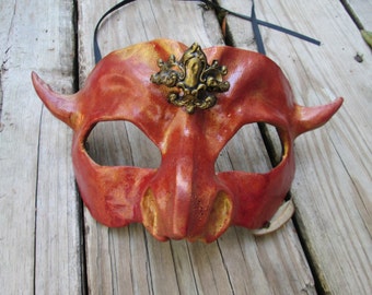 Long nose devil mask demon mask red devil paper mache