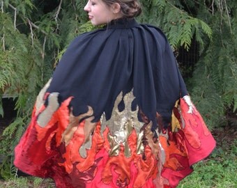 Knitted Scalemail and other fantasy accessories by Crystalsidyll