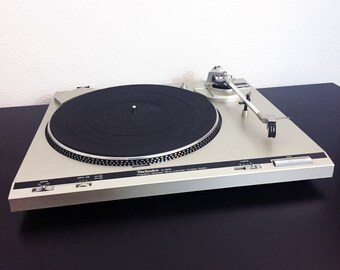 Vintage Casio PT-100 Keyboard Synthesizer Circuit by smilehood