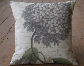 Botanical pillow | Etsy