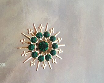 Emerald green pin | Etsy