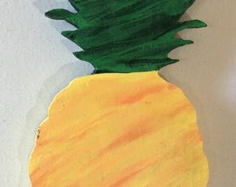Painted pineapple | Etsy