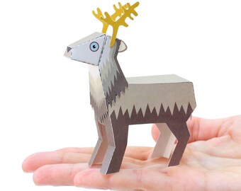 Maxi Reindeer Paper Toys DIY Paper Craft Kit 3D Paper