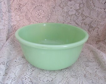 Jadeite mixing bowl | Etsy