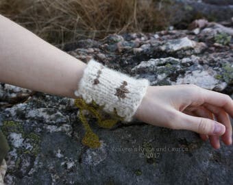 Leaf arm cuff | Etsy