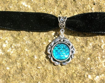 Dragon choker | Etsy