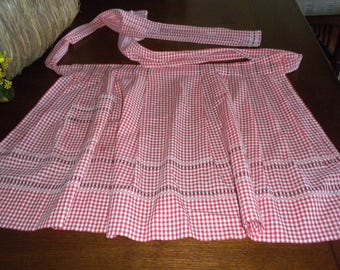 Gingham apron | Etsy