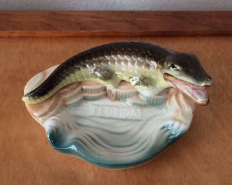 Ceramic alligator | Etsy