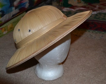 Colonial straw hat | Etsy